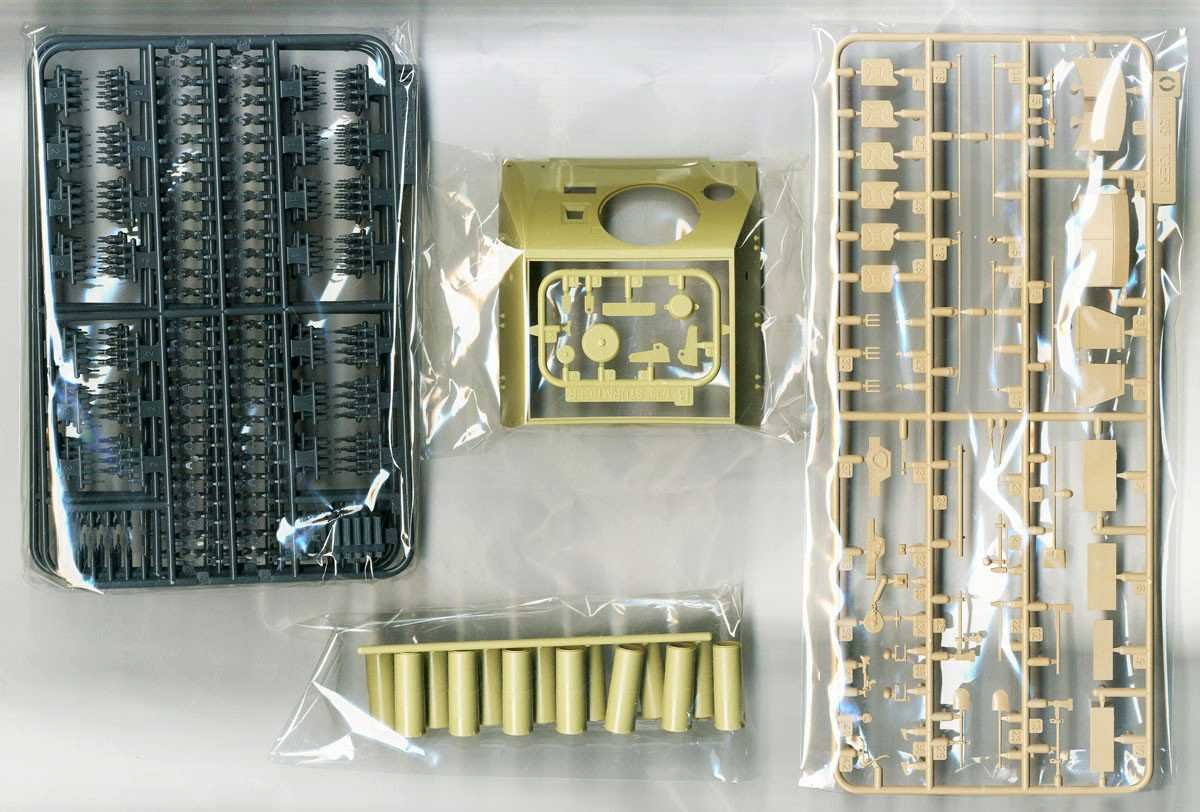 Модель Rye Field Model САУ Sturmtiger с полным интерьером (RFM-RM5012 ...